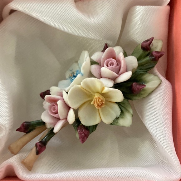 carlo savastano | Jewelry | Porcelain Flower Pin From Capodimonte Italy ...